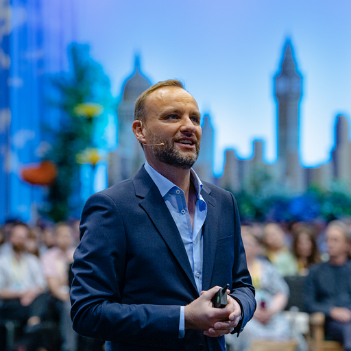 Simon Macklin - Digital Revolution Awards